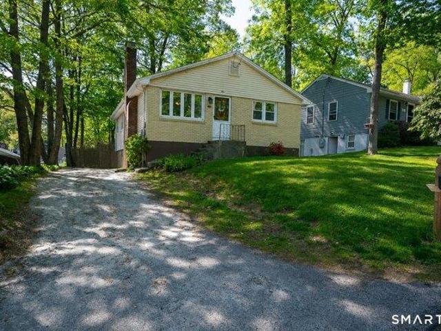 3 bedroom, Ashford CT 06278 LS103126502