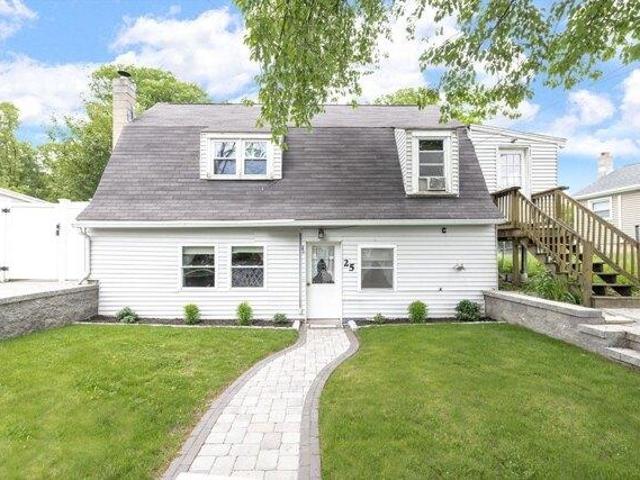 3 bedroom, Ashland MA 01721 102922527