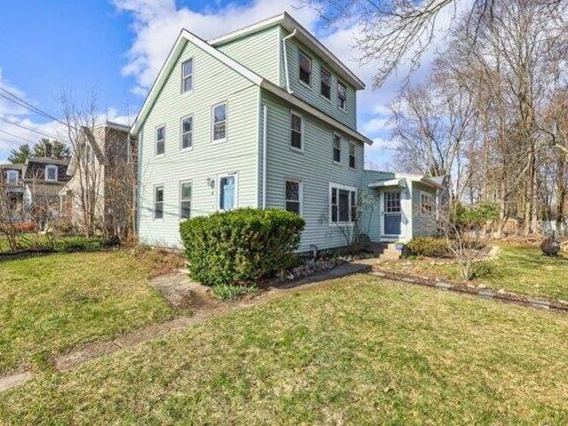 3 bedroom, Ashland MA 01721 102344342