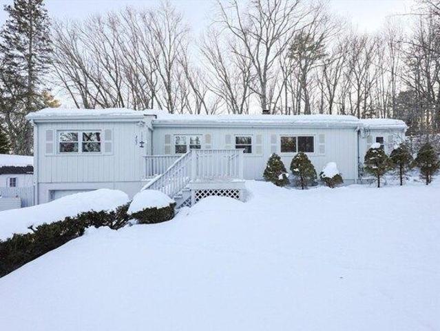 3 bedroom, Ashland MA 01721 LS102026395