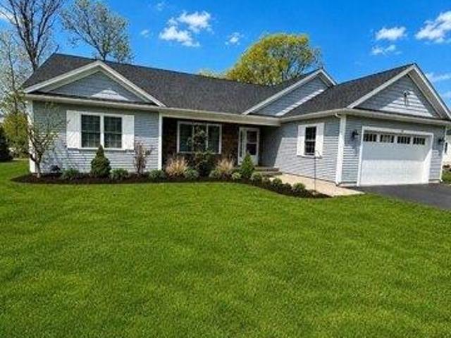 3 bedroom, Attleboro MA 02703 102061387