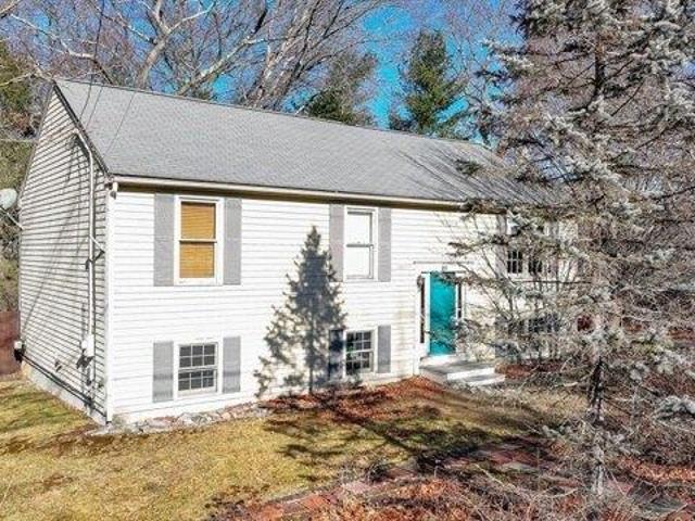 3 bedroom, Attleboro MA 02703 102371724