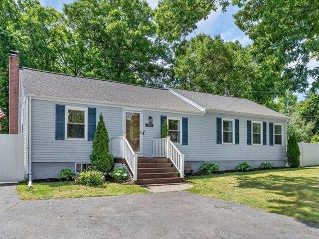 3 bedroom, Attleboro MA 02703 104689113