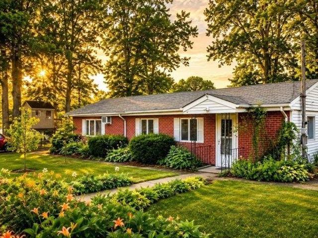 3 bedroom, Attleboro MA 02703 104606624