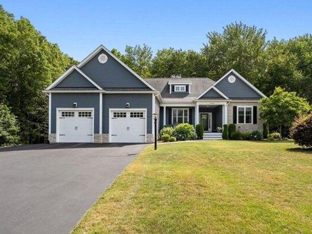 3 bedroom, Attleboro MA 02703 104792008