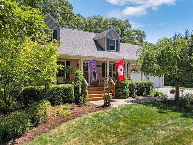 3 bedroom, Attleboro MA 02703 105191526