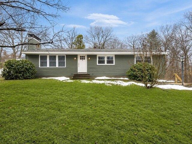 3 bedroom, Auburn MA 01501 LS102726171
