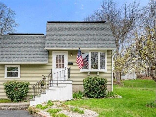 3 bedroom, Auburn MA 01501 LS102800135