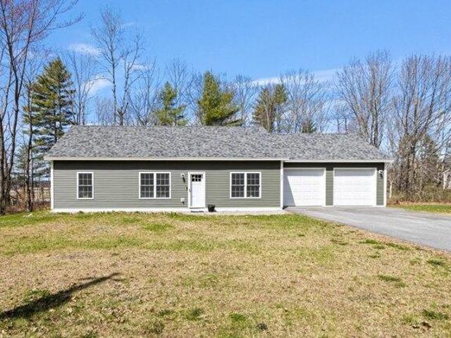 3 bedroom, Auburn ME 04210 103073035