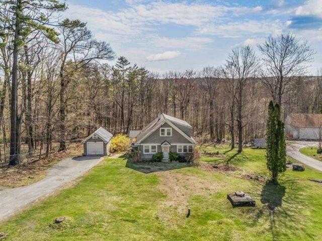 3 bedroom, Auburn ME 04210 103443925