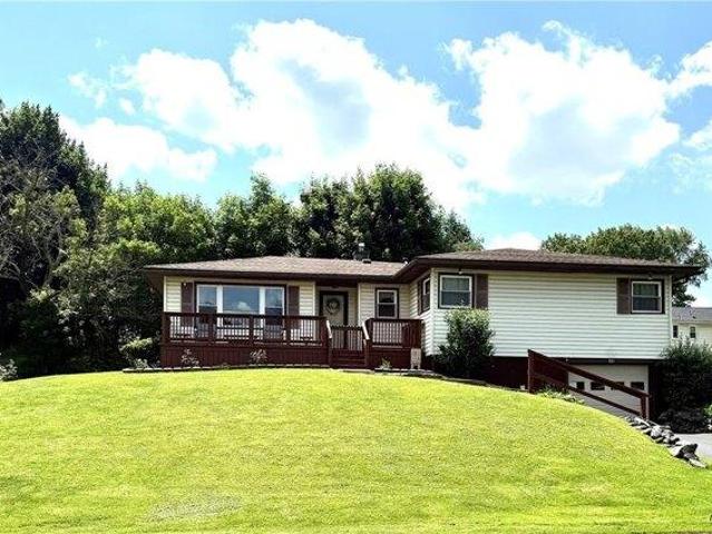 3 bedroom, Auburn NY 13021 91945551
