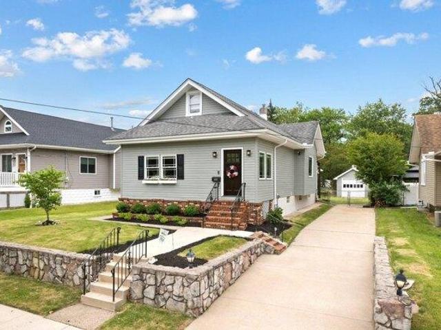 3 bedroom, Audubon NJ 08106 103665995