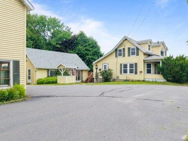 3 bedroom, Augusta ME 04330 104569875