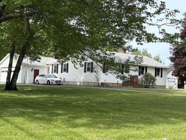 3 bedroom, Augusta ME 04330 104606344