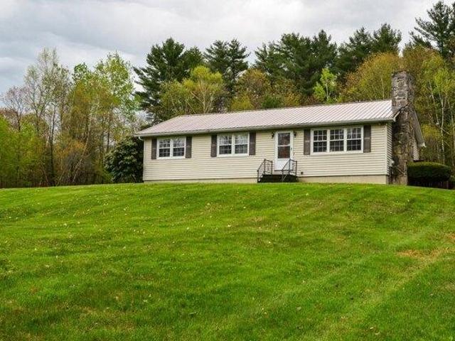 3 bedroom, Augusta ME 04330 LS103037642