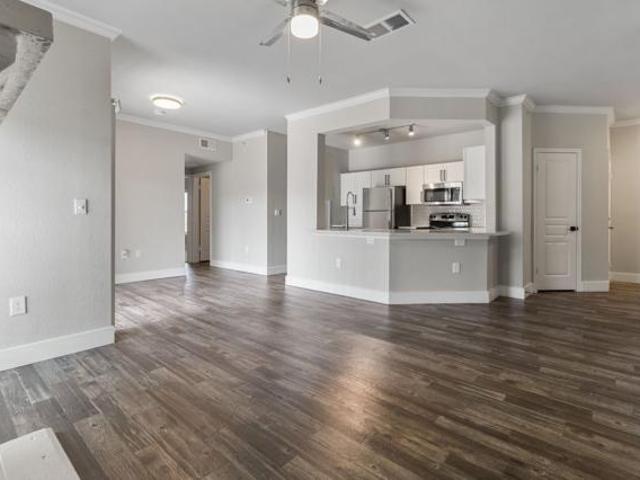 3 bedroom, Austin TX 78729 LS77318220