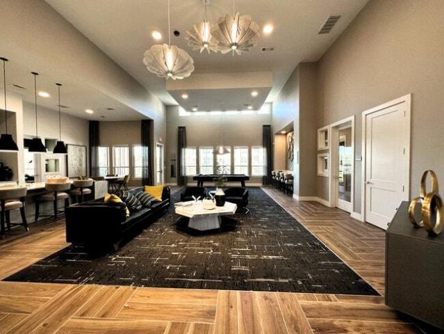 3 bedroom, Austin TX 78744 72033176