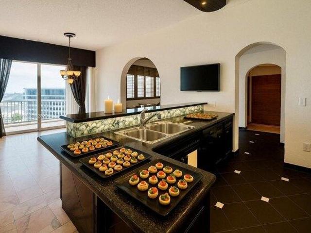 3 bedroom, Aventura FL 33160 96599401