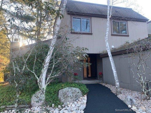 3 bedroom, Avon CT 06001 LS103075103