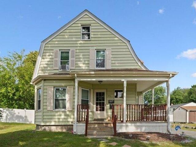 3 bedroom, Avon MA 02322 104788556