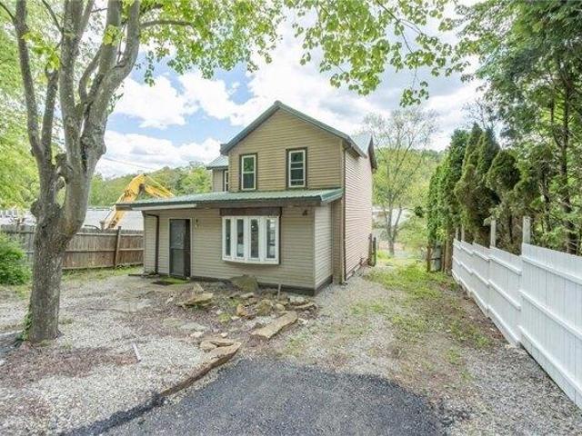 3 bedroom, Avonmore PA 15618 104908157