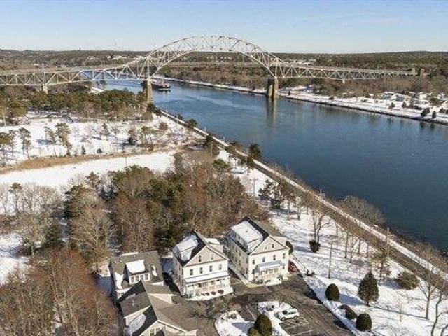 3 bedroom, Bourne MA 02532 102561950