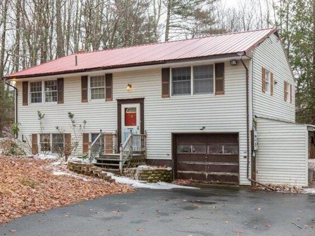 3 bedroom, Bow NH 03304 102345729