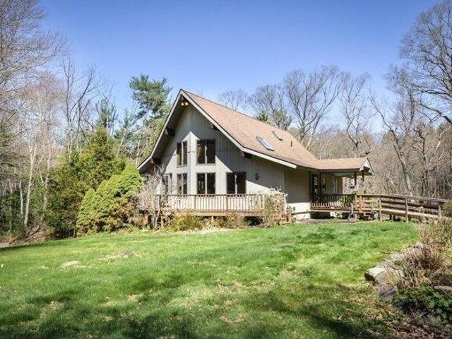 3 bedroom, Boylston MA 01505 LS102313878