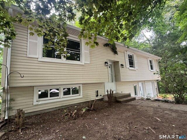 3 bedroom, Bozrah CT 06334 104377322