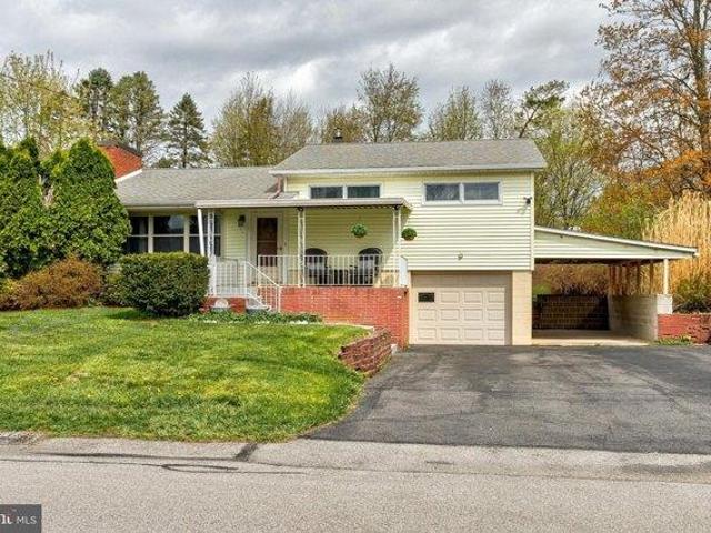3 bedroom, Boalsburg PA 16827 103599756