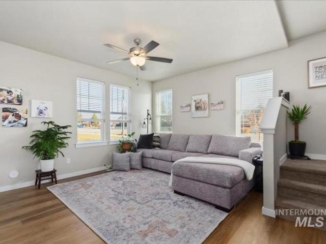 3 bedroom, Boise ID 83709 87423221