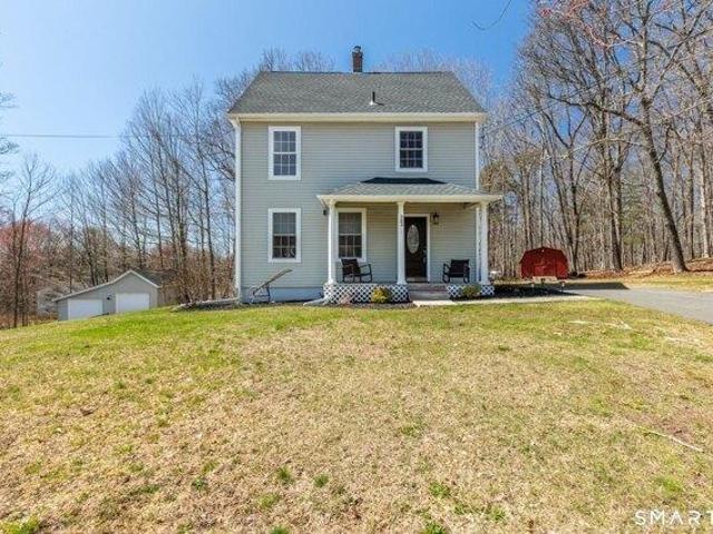3 bedroom, Bolton CT 06042 101895648