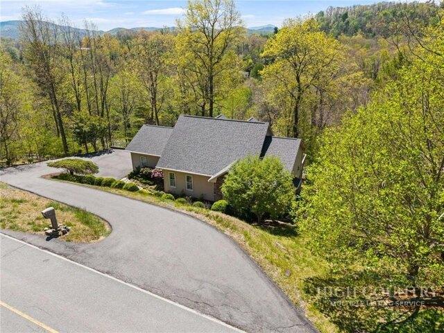 3 bedroom, Boone NC 28607 104899211