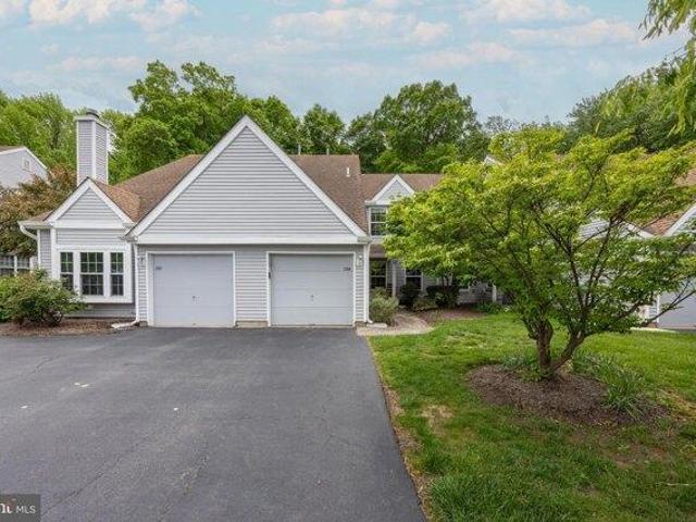 3 bedroom, Bordentown NJ 08505 102529074