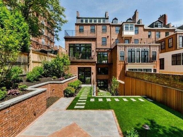 3 bedroom, Boston MA 02108 103189974