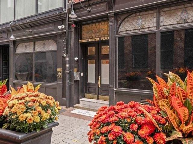 3 bedroom, Boston MA 02108 103499646