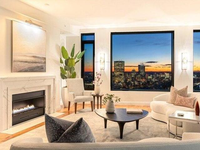 3 bedroom, Boston MA 02114 102962261