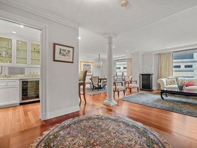 3 bedroom, Boston MA 02116 LS102343007