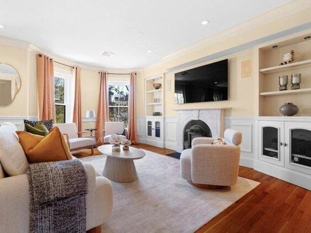 3 bedroom, Boston MA 02118 LS102798684
