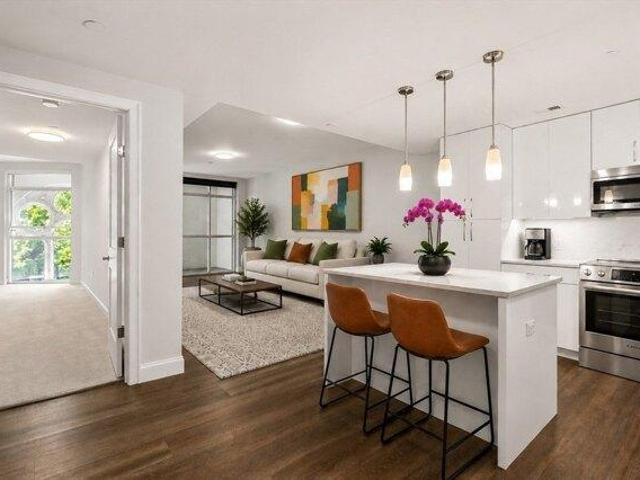 3 bedroom, Boston MA 02118 104834789