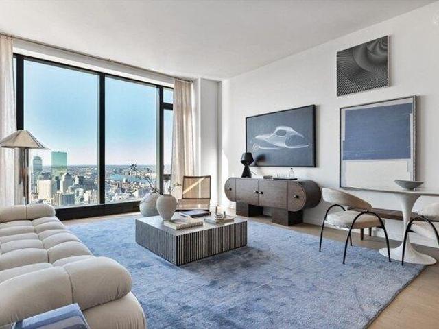 3 bedroom, Boston MA 02110 102480098