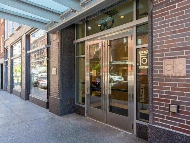 3 bedroom, Boston MA 02110 102860893