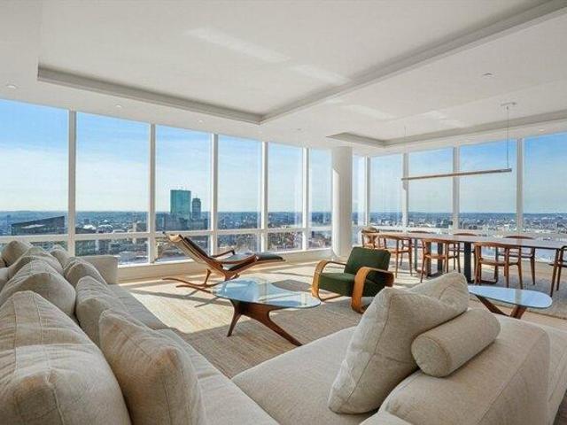 3 bedroom, Boston MA 02110 103495781