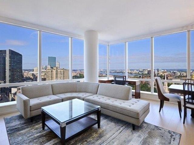 3 bedroom, Boston MA 02110 104853361