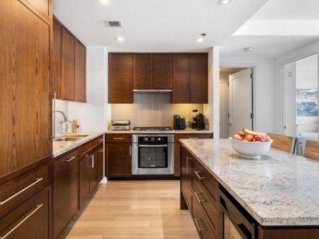 3 bedroom, Boston MA 02111 102479645