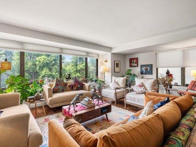 3 bedroom, Boston MA 02111 104543431