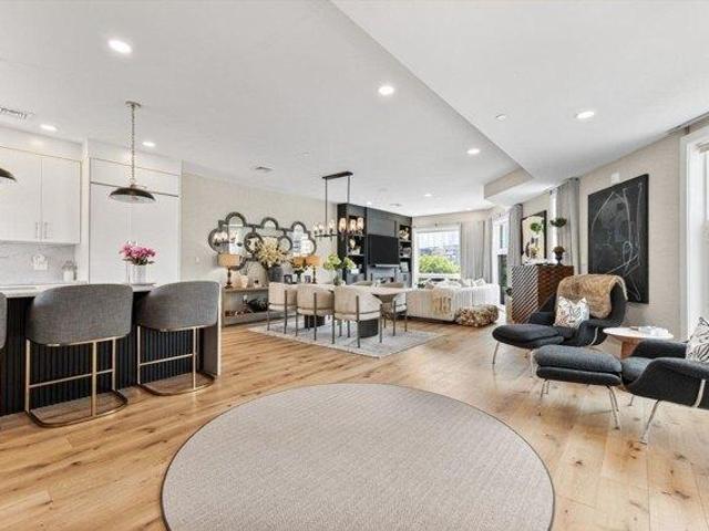 3 bedroom, Boston MA 02113 102370362