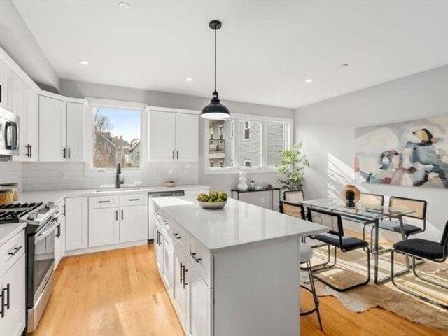 3 bedroom, Boston MA 02124 102343779