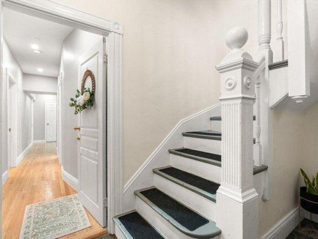 3 bedroom, Boston MA 02125 102860169