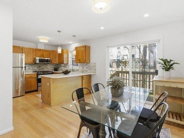 3 bedroom, Boston MA 02125 102800292